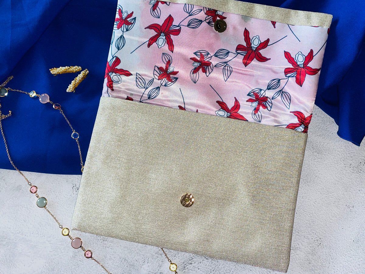 #06 The Singapura Collection – Heirloom Threads